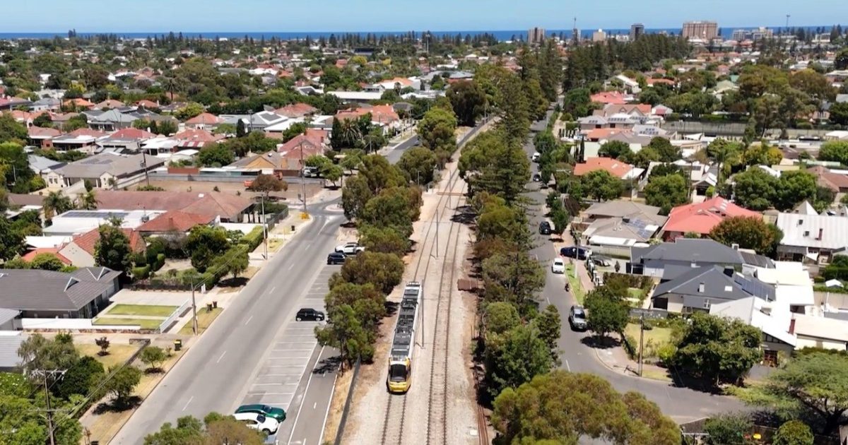 Trams on track for testing | Tram Grade Separation Projects Alliance